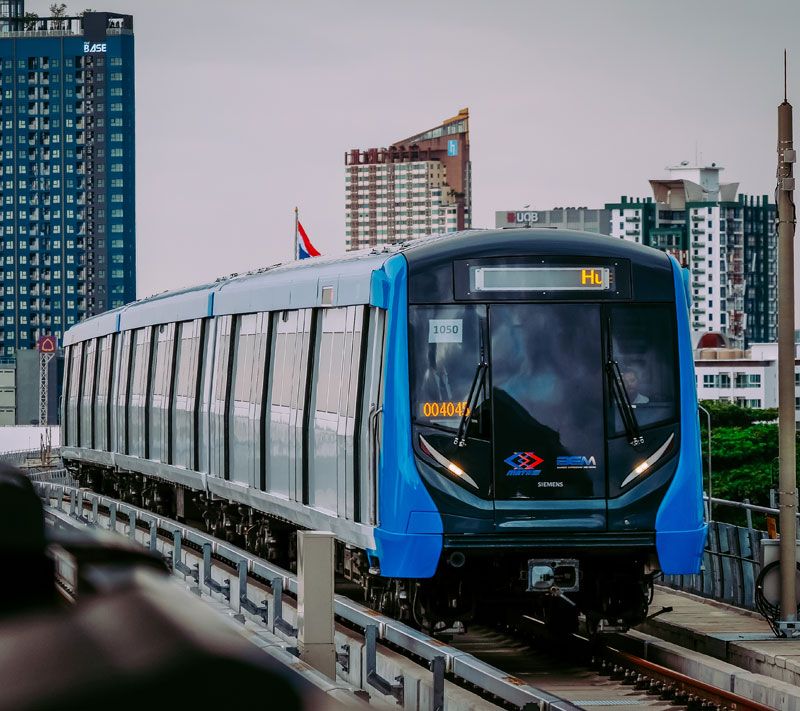 อัปเดตรถไฟฟ้าสายสีน้ำเงิน (MRT) เวลาเปิด-ปิด และ ค่าโดยสาร